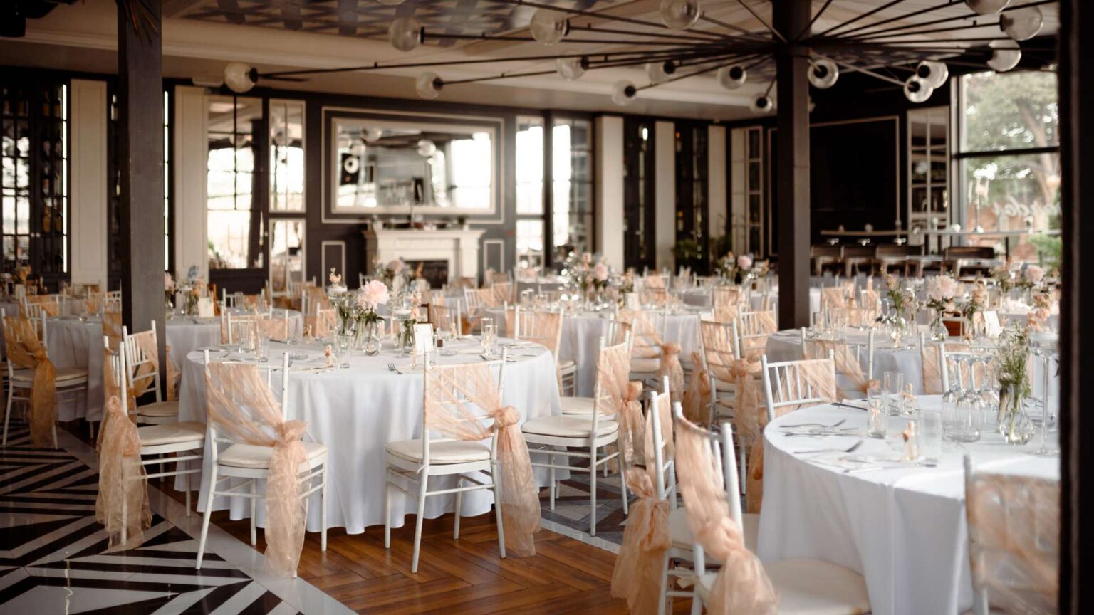AZZARO RESTORANI BEOGRAD, ZEMUN, GAROŠ KULA ZEMUN, RESTORAN GARDOS ...